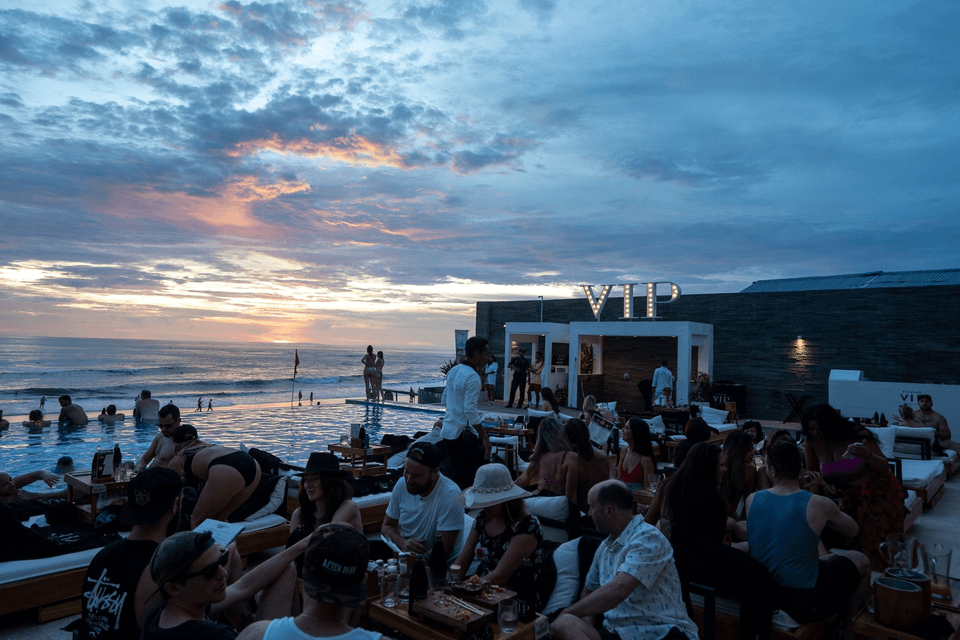 Expat Choice Digital Lifestyle Magazine | Choose and Be a VIP at Finns ...