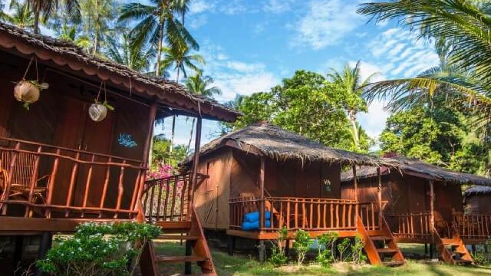 Expat Choice Digital Lifestyle Magazine | Sea Gypsy Village Resort ...